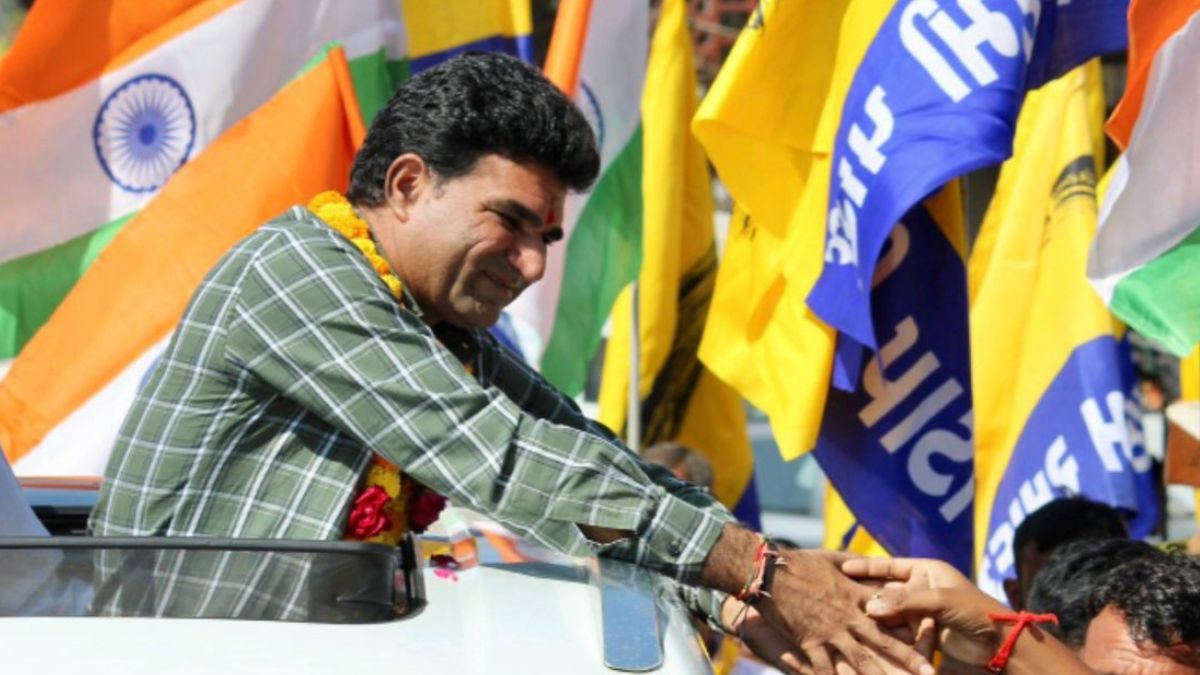 Isudan Gadhvi to be AAP's CM candidate in Gujarat