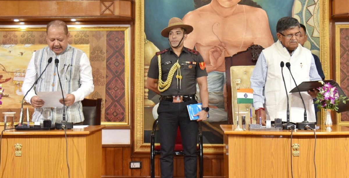 Ex- DGP Bhaskar Jyoti Mahanta sworn-in as new Assam CIC